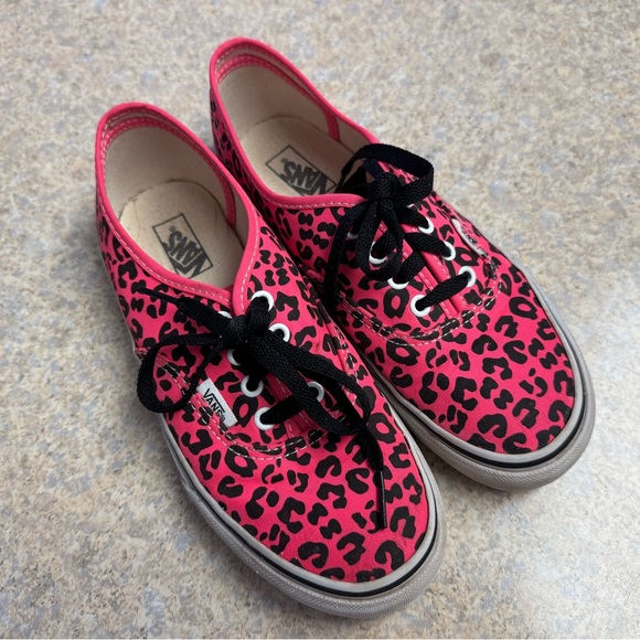 Vans | Shoes | Vans Neon Pink Leopard Print Kids Sz 3 Preloved ...